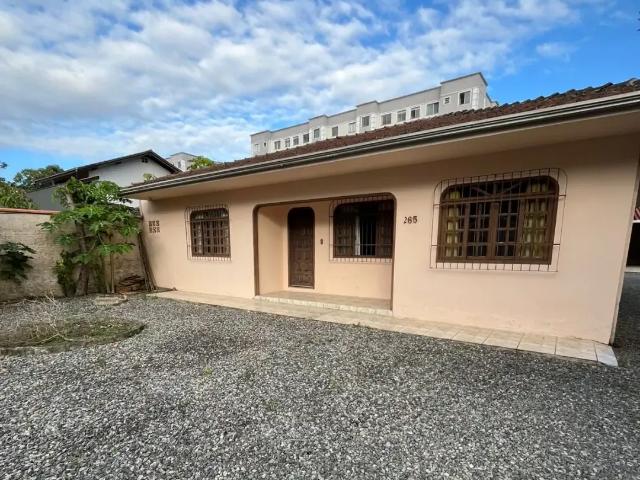 Casa / Sobrado para Venda em Joinville/SC Petrópolis 2 Quartos