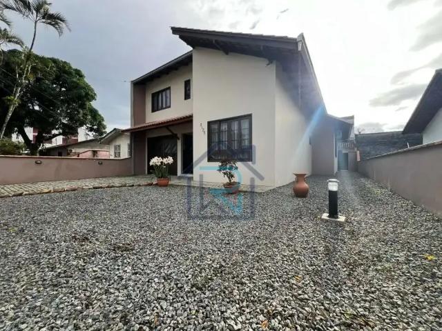 Casa / Sobrado para Venda em Joinville/SC Petrópolis 2 Quartos