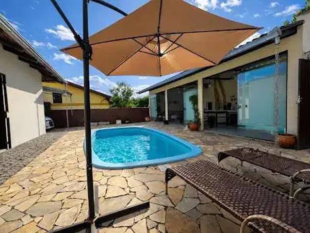 Casa / Sobrado para Venda em Joinville/SC Petrópolis 2 Quartos