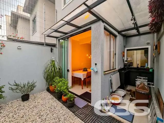 Casa / Sobrado para Venda em Joinville/SC Petrópolis 3 Quartos