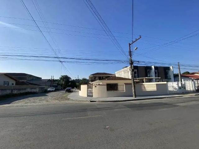 Casa / Sobrado para Venda em Joinville/SC Petrópolis 6 Quartos