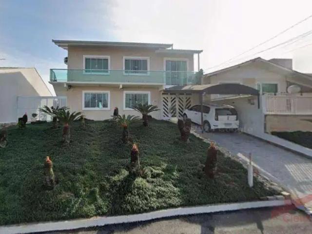 Casa / Sobrado para Venda em Joinville/SC Petrópolis 6 Quartos