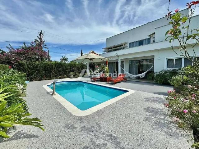Casa / Sobrado para Venda em Joinville/SC Pirabeiraba 4 Quartos