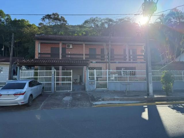 Casa / Sobrado para Venda em Joinville/SC Pirabeiraba 5 Quartos