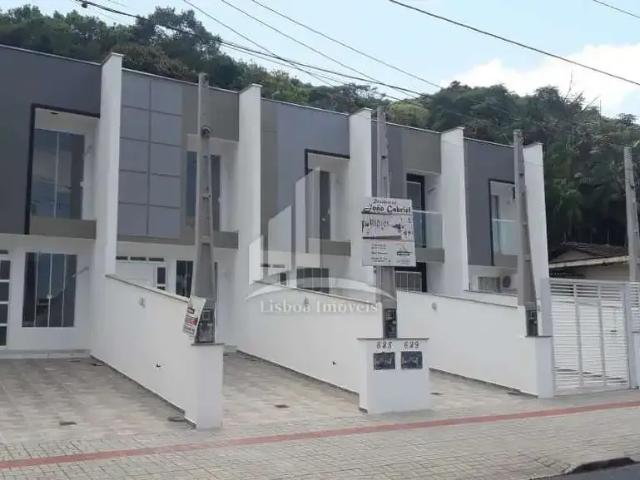 Casa / Sobrado para Venda em Joinville/SC Pirabeiraba 2 Quartos