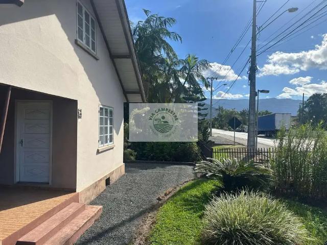 Casa / Sobrado para Venda em Joinville/SC Pirabeiraba 3 Quartos