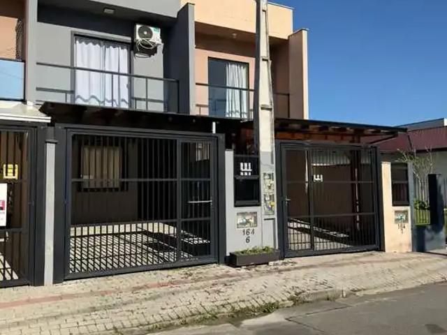 Casa / Sobrado para Venda em Joinville/SC Pirabeiraba 3 Quartos