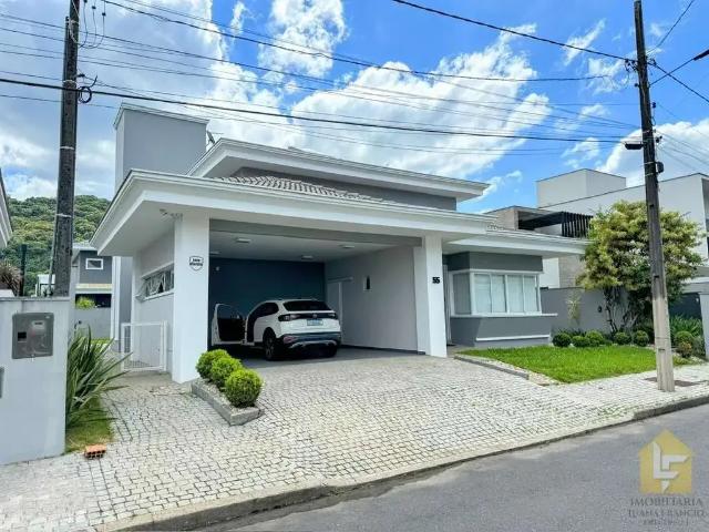 Casa / Sobrado para Venda em Joinville/SC Pirabeiraba 3 Quartos