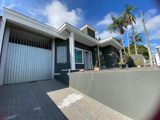 Casa / Sobrado para Venda em Joinville/SC Profipo 4 Quartos