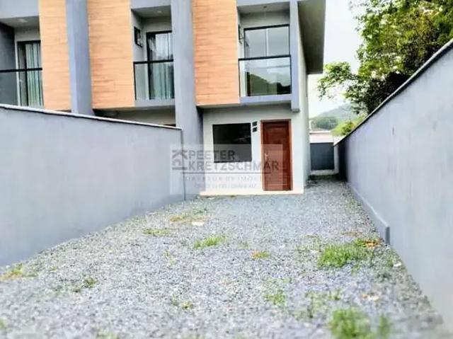 Casa / Sobrado para Venda em Joinville/SC São Marcos 2 Quartos