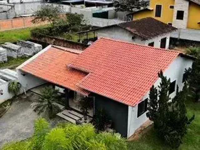 Casa / Sobrado para Venda em Joinville/SC São Marcos 3 Quartos
