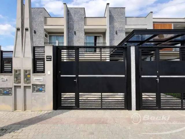 Casa / Sobrado para Venda em Joinville/SC São Marcos 3 Quartos