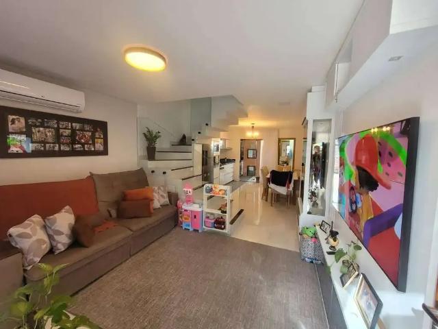 Casa / Sobrado para Venda em Joinville/SC São Marcos 3 Quartos