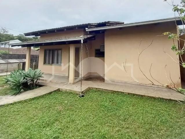 Casa / Sobrado para Venda em Joinville/SC São Marcos 4 Quartos