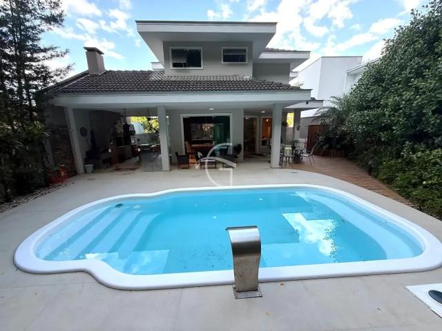 Casa / Sobrado para Venda em Joinville/SC São Marcos 4 Quartos