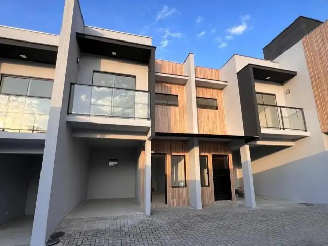 Casa / Sobrado para Venda em Joinville/SC Santa Catarina 2 Quartos