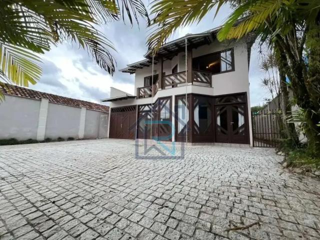 Casa / Sobrado para Venda em Joinville/SC Santa Catarina 3 Quartos