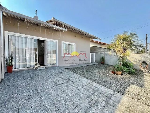 Casa / Sobrado para Venda em Joinville/SC Santa Catarina 3 Quartos