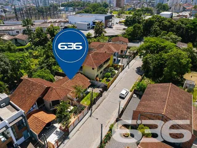 Casa / Sobrado para Venda em Joinville/SC Santo Antônio 2 Quartos
