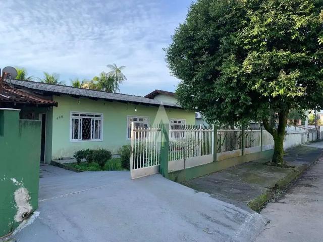 Casa / Sobrado para Venda em Joinville/SC Santo Antônio 3 Quartos