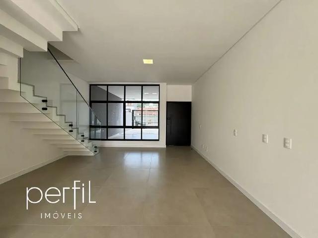 Casa / Sobrado para Venda em Joinville/SC Santo Antônio 3 Quartos