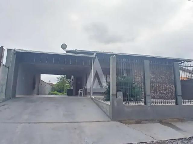 Casa / Sobrado para Venda em Joinville/SC Santo Antônio 3 Quartos