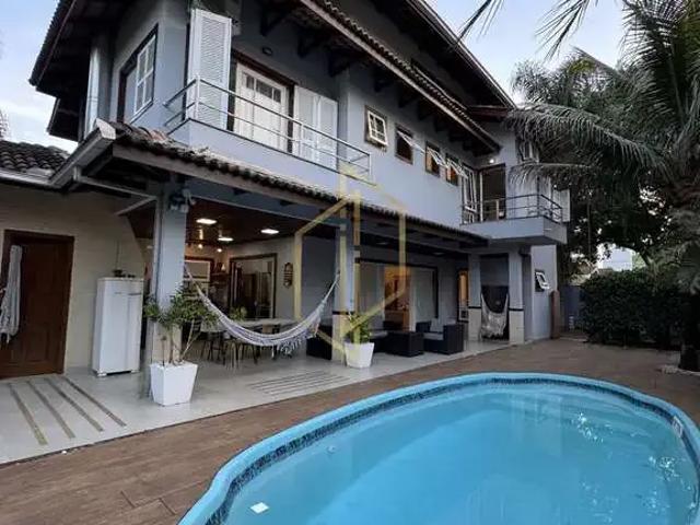 Casa / Sobrado para Venda em Joinville/SC Santo Antônio 3 Quartos
