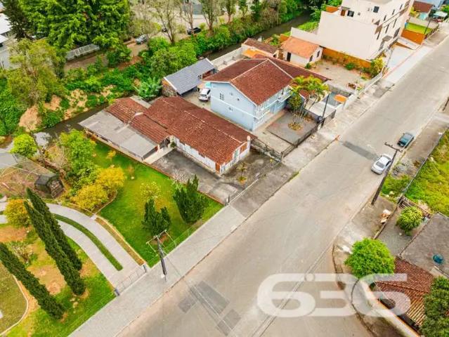 Casa / Sobrado para Venda em Joinville/SC Santo Antônio 3 Quartos