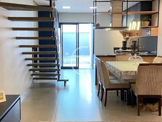 Casa / Sobrado para Venda em Joinville/SC Santo Antônio 3 Quartos