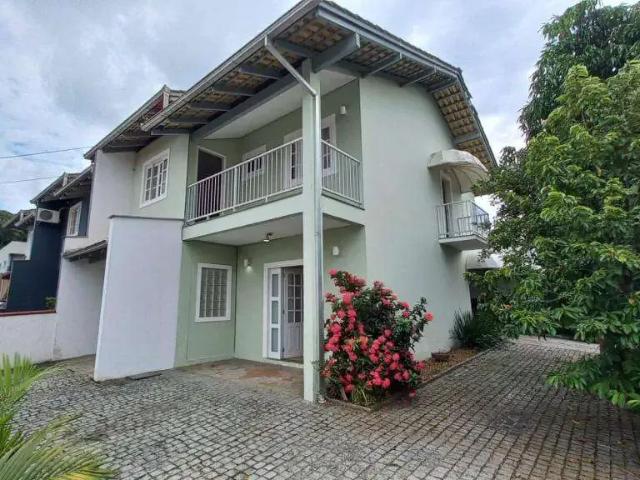Casa / Sobrado para Venda em Joinville/SC Santo Antônio 3 Quartos