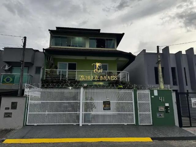 Casa / Sobrado para Venda em Joinville/SC Santo Antônio 3 Quartos