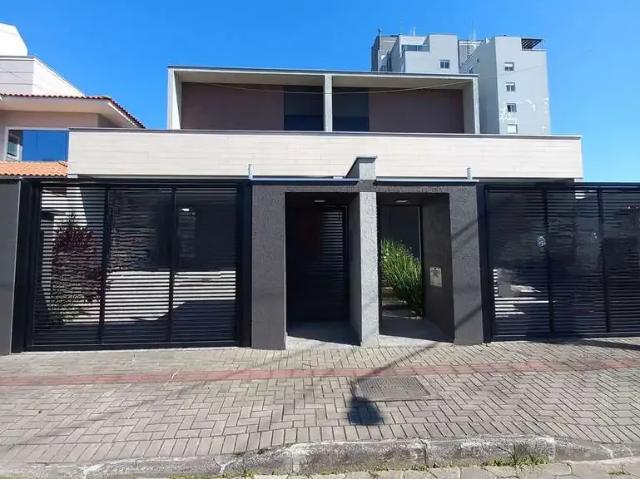 Casa / Sobrado para Venda em Joinville/SC Santo Antônio 4 Quartos