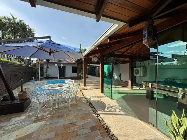 Casa / Sobrado para Venda em Joinville/SC Saguaçu 2 Quartos