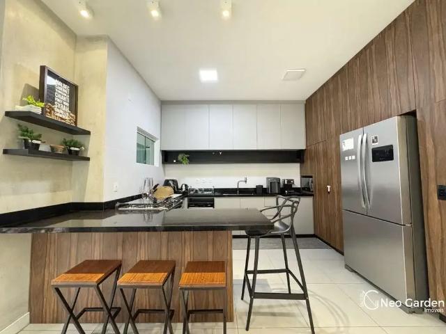 Casa / Sobrado para Venda em Joinville/SC Saguaçu 3 Quartos
