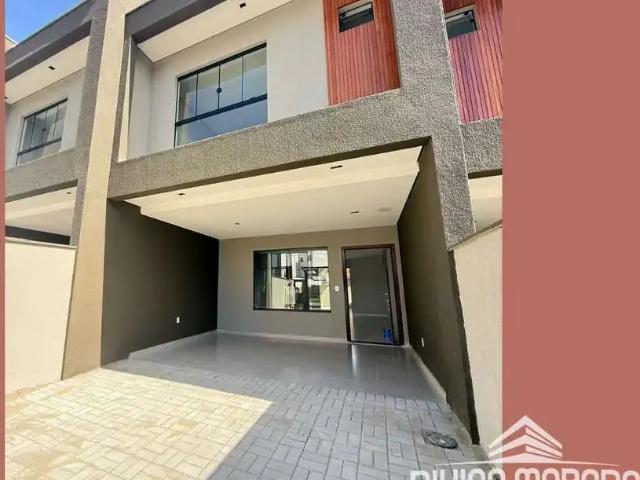 Casa / Sobrado para Venda em Joinville/SC Saguaçu 3 Quartos