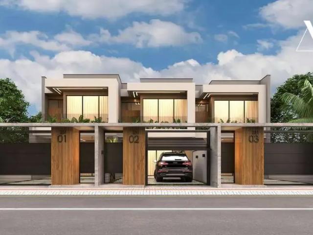 Casa / Sobrado para Venda em Joinville/SC Saguaçu 3 Quartos