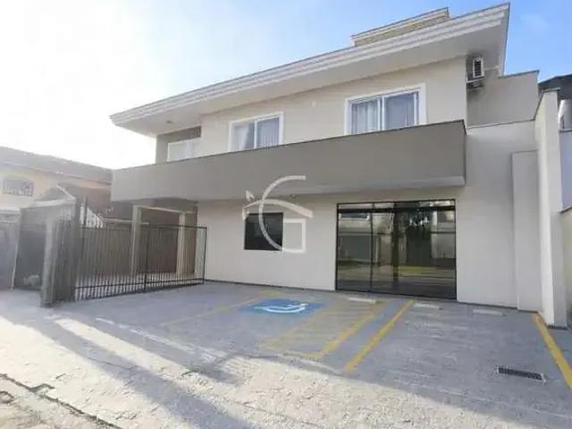 Casa / Sobrado para Venda em Joinville/SC Saguaçu 3 Quartos