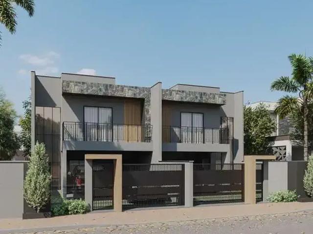 Casa / Sobrado para Venda em Joinville/SC Saguaçu 3 Quartos