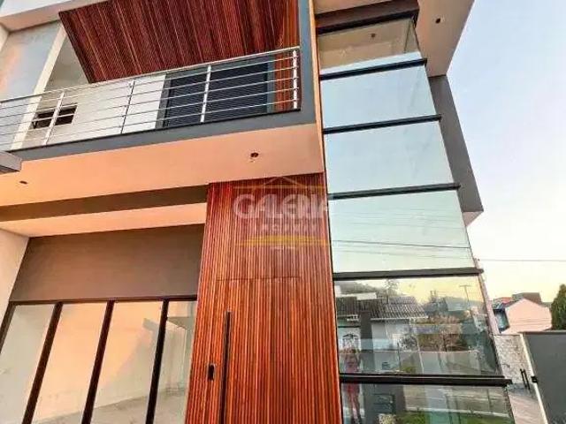 Casa / Sobrado para Venda em Joinville/SC Saguaçu 3 Quartos