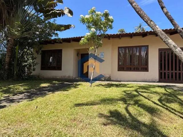 Casa / Sobrado para Venda em Joinville/SC Saguaçu 3 Quartos