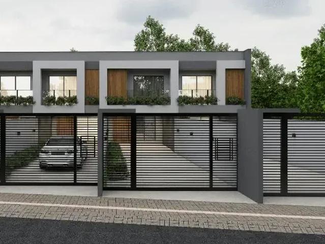 Casa / Sobrado para Venda em Joinville/SC Saguaçu 3 Quartos