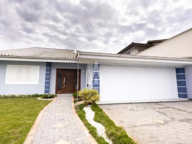 Casa / Sobrado para Venda em Joinville/SC Saguaçu 4 Quartos