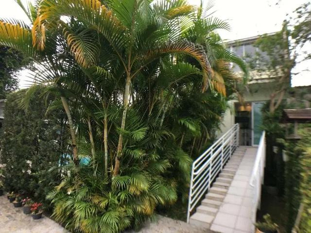 Casa / Sobrado para Venda em Joinville/SC Saguaçu 4 Quartos