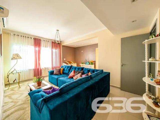Casa / Sobrado para Venda em Joinville/SC Saguaçu 4 Quartos