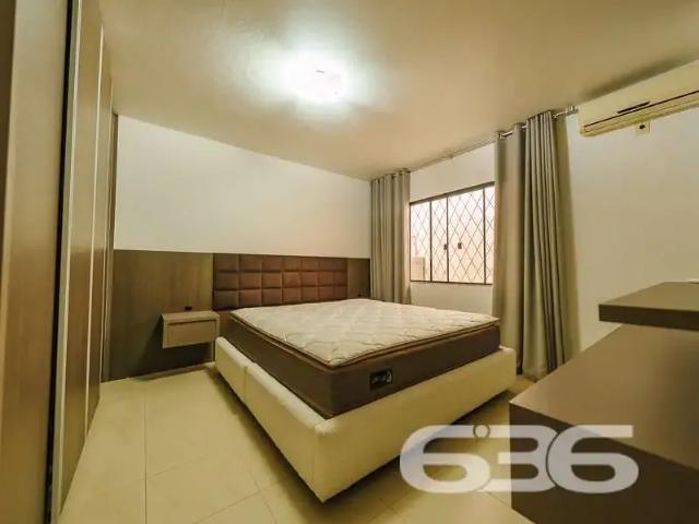 Casa / Sobrado para Venda em Joinville/SC Saguaçu 4 Quartos