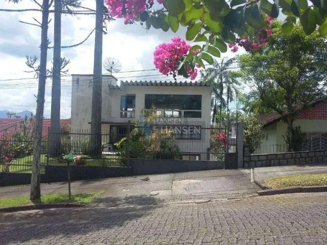 Casa / Sobrado para Venda em Joinville/SC Saguaçu 6 Quartos