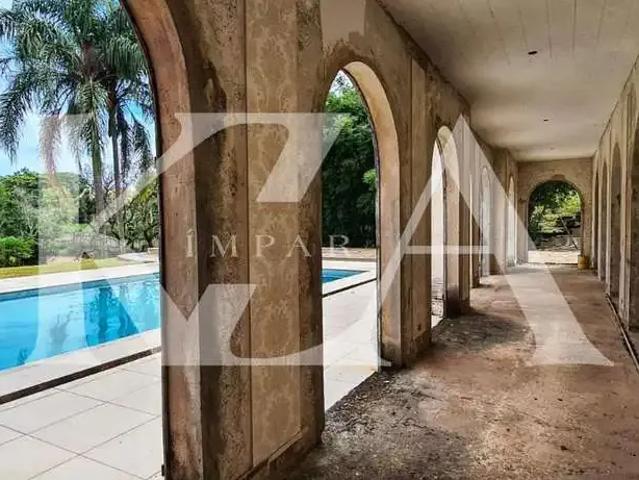 Casa / Sobrado para Venda em Jundiaí/SP Corrupira 4 Quartos