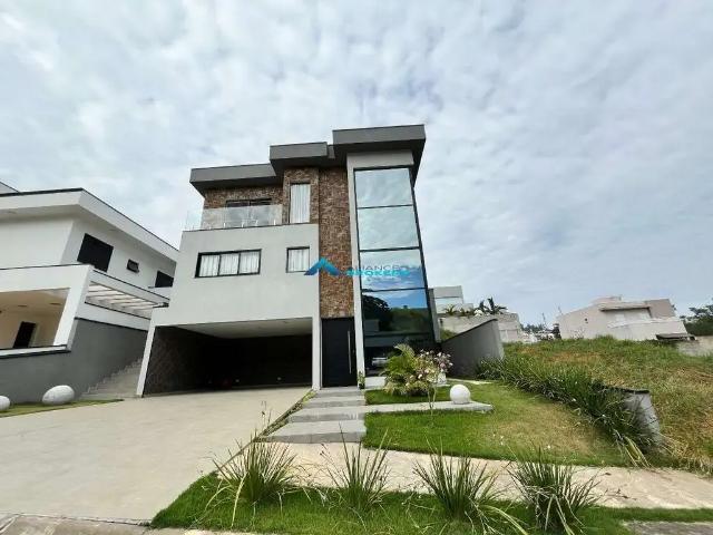 Casa / Sobrado para Venda em Jundiaí/SP Caxambu 4 Quartos