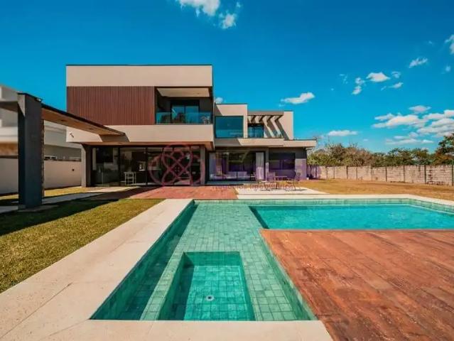 Casa / Sobrado para Venda em Jundiaí/SP Caxambu 4 Quartos