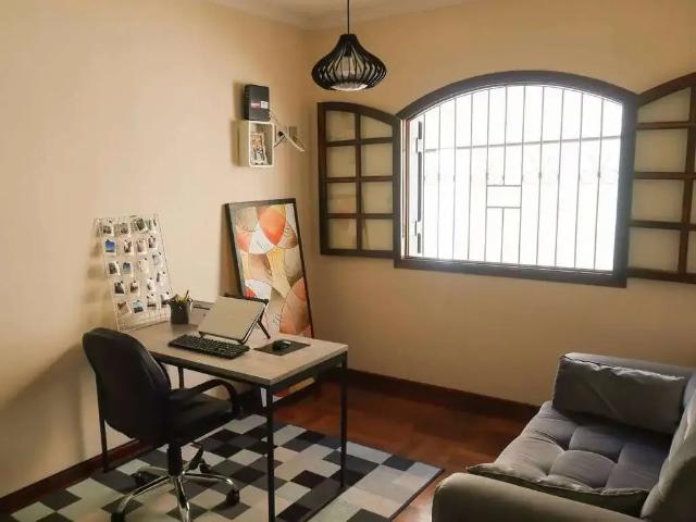 Casa / Sobrado para Venda em Jundiaí/SP Caxambu 4 Quartos